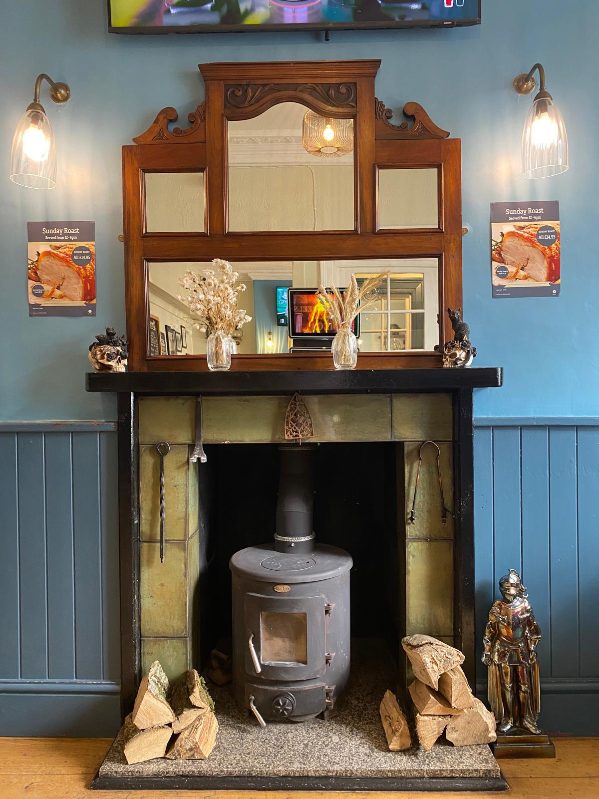 The Tavistock Inn - Traditional British Pub and Hotel